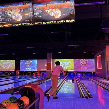 ACTION LANES BOWLING CENTER - Updated January 2025 - 402 Photos & 335 ...