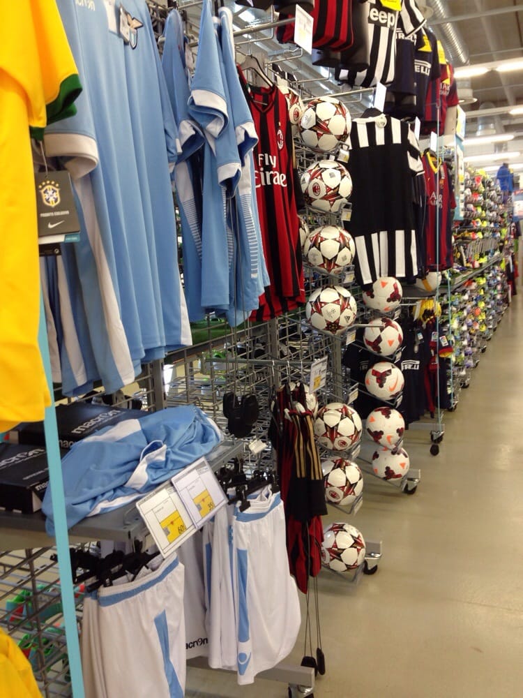 DECATHLON ITALIA - Sporting Goods - Via di Salone, 256, Roma, Italy ...