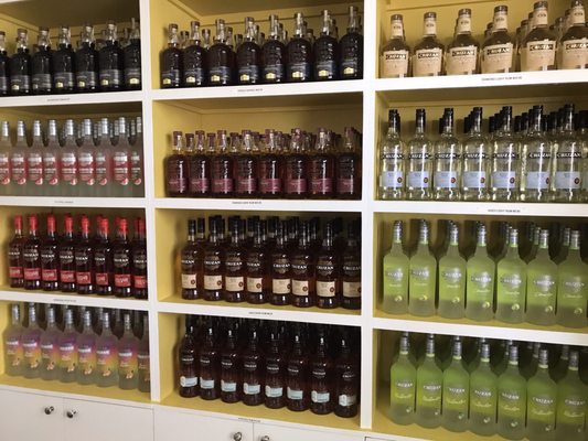 CRUZAN RUM DISTILLERY - 141 Photos & 69 Reviews - 3 Diamond Estate, St ...