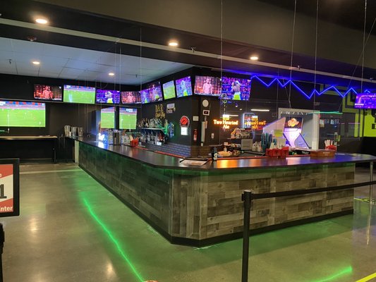 PRESS PLAY GAMING LOUNGE - Updated July 2025 - 61 Photos & 38 Reviews ...