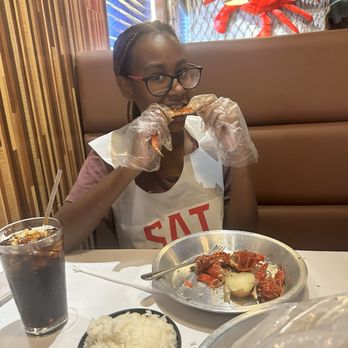 SAT ASIAN SEAFOOD RESTAURANT & BAR - Updated February 2025 - 56 Photos ...