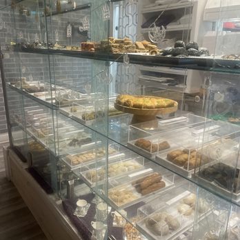 AGHATI HOUSE - Updated March 2025 - 71 Photos & 34 Reviews - 7350 W ...