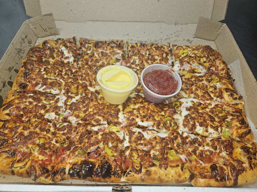 CURLY’S PIZZA & SUBS - Updated December 2025 - 2100 Harding Hwy, Lima ...