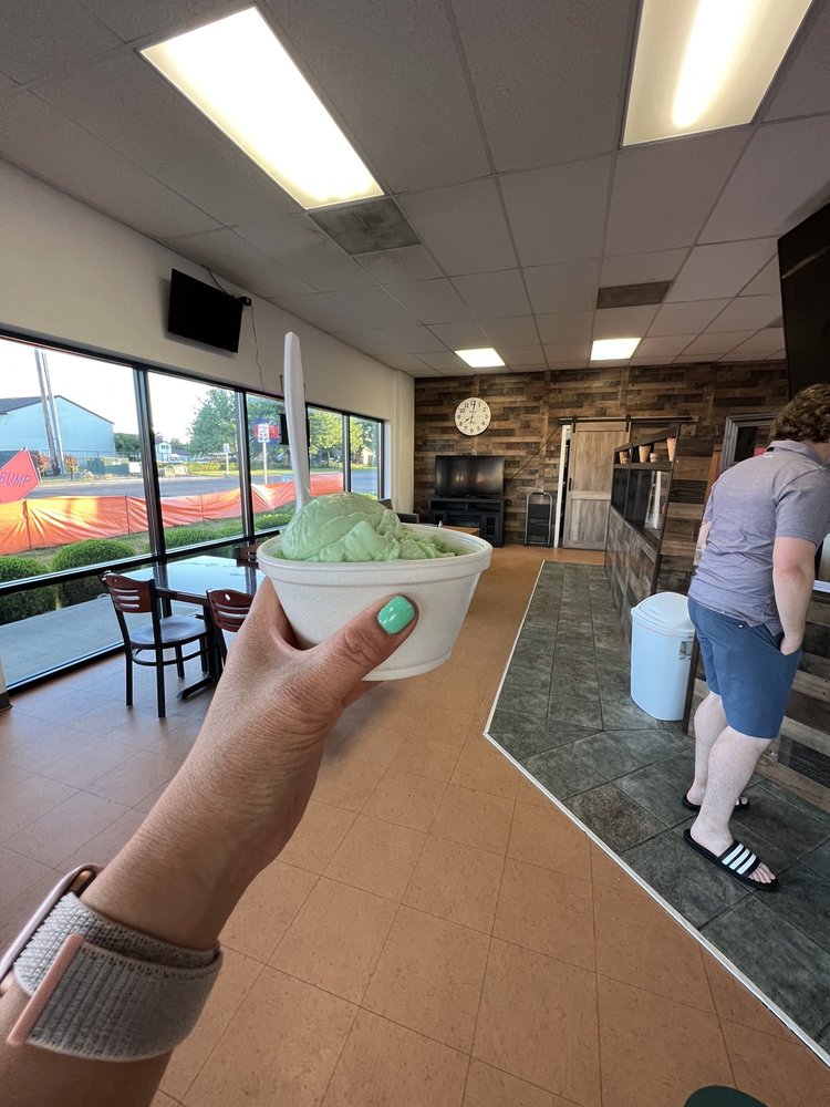 ANGEL’S DONUTS & ICE CREAM - Updated December 2025 - 129 Photos & 190 ...