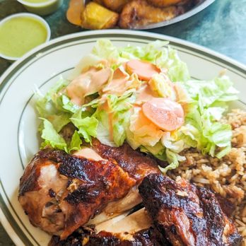 CARAVAN CHICKEN - Updated November 2024 - 163 Photos & 226 Reviews ...