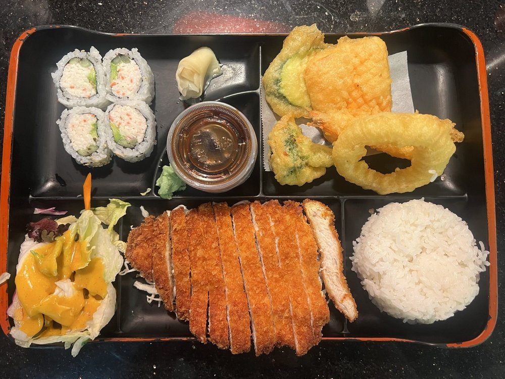 MAKI YAKI JAPANESE GRILL - UPTOWN - Updated May 2025 - 159 Photos & 62 ...