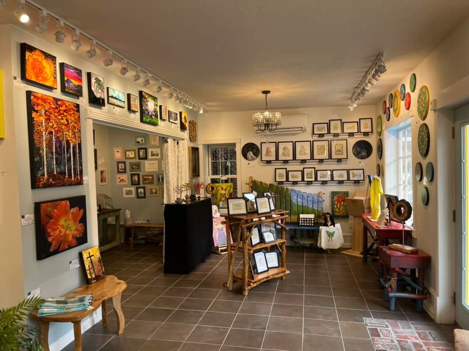STUDIO 34 EUREKA ART GALLERY - Updated May 2025 - 34 N Main St, Eureka Springs, Arkansas - Art ...