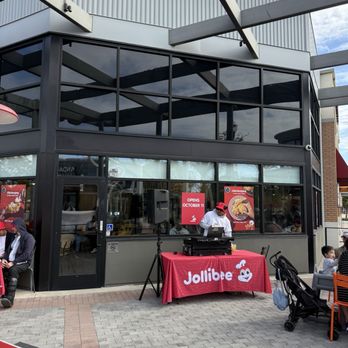 JOLLIBEE - Updated November 2024 - 102 Photos & 36 Reviews - 2670 5th ...