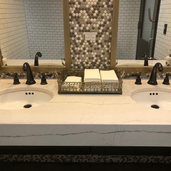 PRIMROSE TABLE - Updated May 2024 - 149 Photos & 135 Reviews - 1650 ...