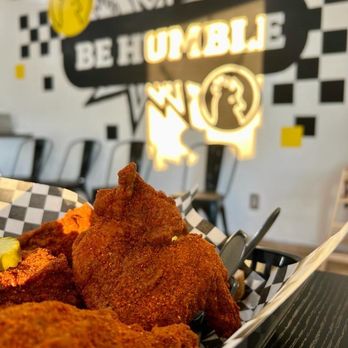 HUMBLE BIRD - Southern Restaurant - 10719 Burbank Blvd, Los Angeles ...