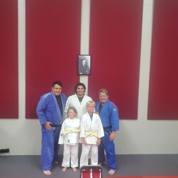 LAKERIDGE ATHLETIC CLUB - Updated December 2024 - 48 Photos & 70 ...