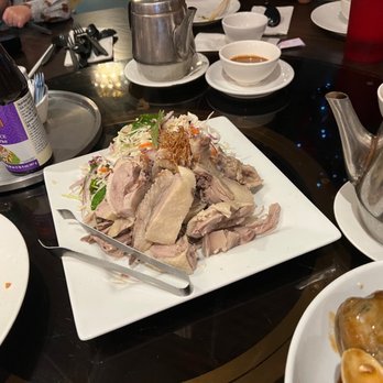 9 ROSES - Updated December 2024 - 641 Photos & 295 Reviews - 1100 ...