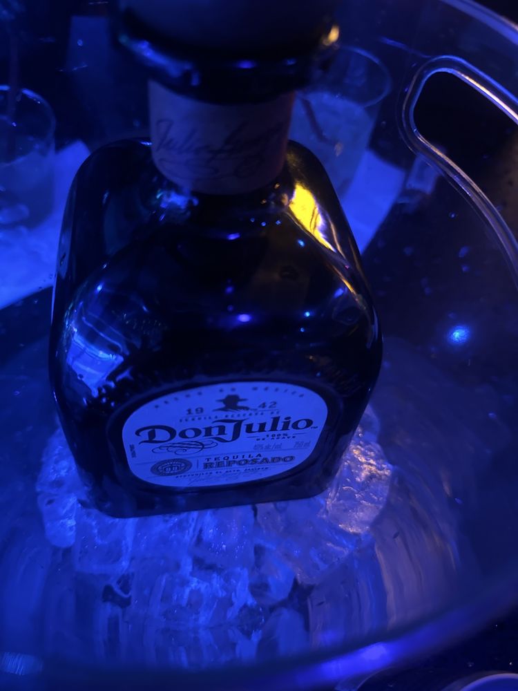 STARLETS GENTLEMENS CLUB - Updated May 2026 - 48 Photos & 62 Reviews ...