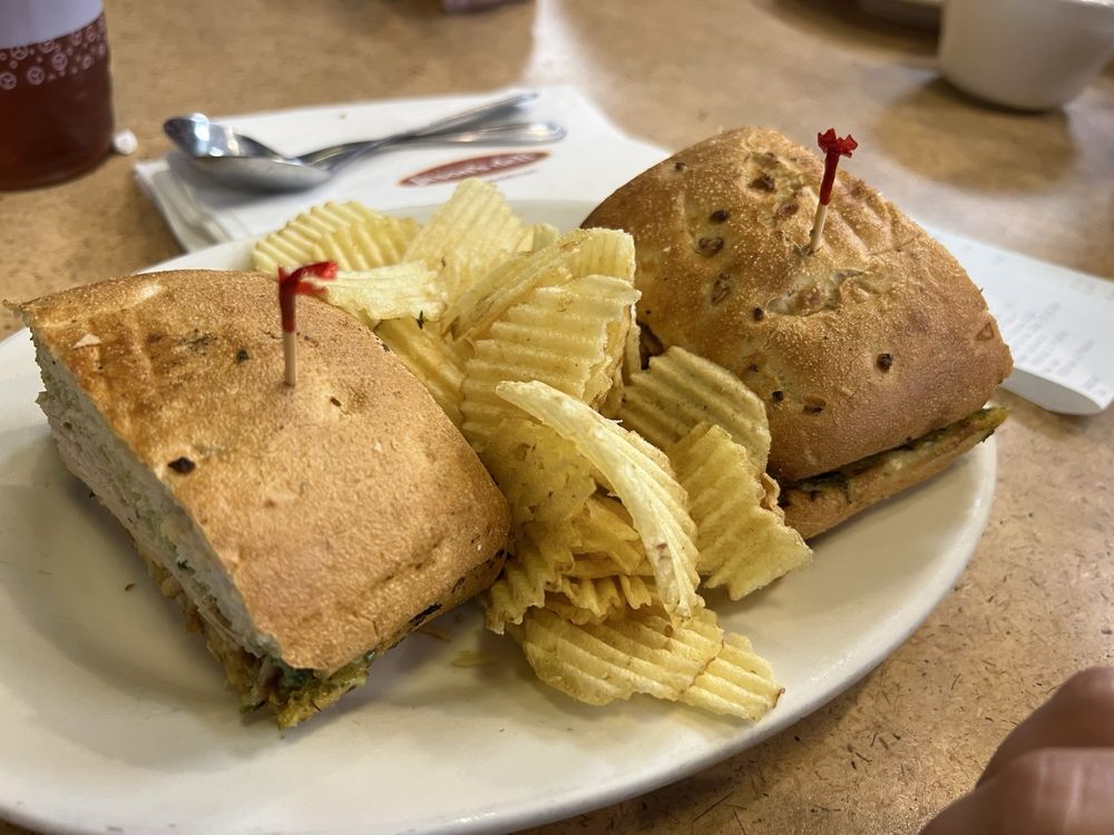 JASON’S DELI - Updated October 2025 - 36 Photos & 79 Reviews - 4913 S ...
