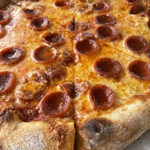 PIZZA BONES - 33 Photos & 29 Reviews - 2314 Jefferson Ave, Richmond ...