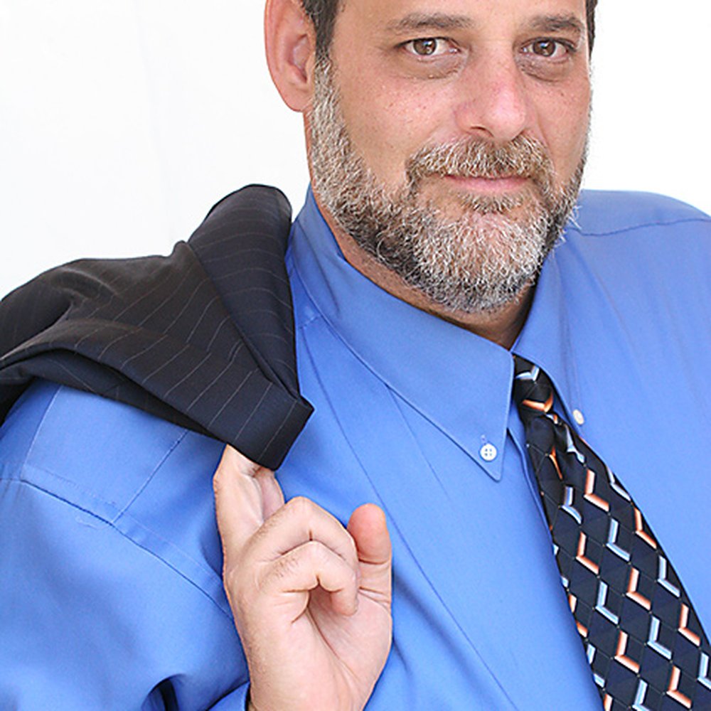 Arash Amini's Instagram, Twitter & Facebook on IDCrawl