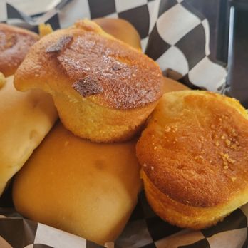 ROASTERS - Updated December 2025 - 346 Photos & 494 Reviews - 2770 ...