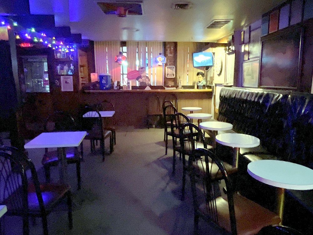 CHEZ CHARLIE - Updated February 2025 - 20 Photos & 39 Reviews - 3809 ...