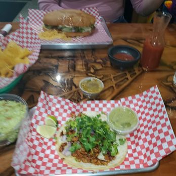 CHICAGO BURRITOS - Updated December 2025 - 30 Photos & 22 Reviews ...