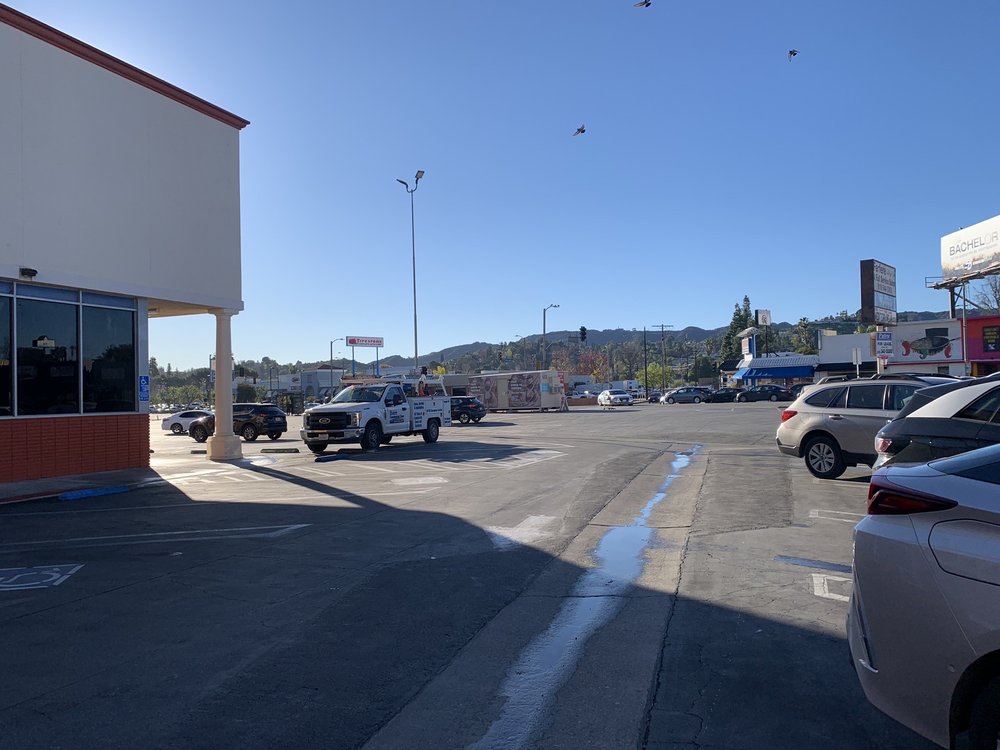 ENCINO VALLEY SHOPPING CENTRE - Updated February 2025 - 17921 Ventura ...