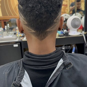 BOLT BARBERS - Updated December 2024 - 272 Photos & 737 Reviews - 460 S ...