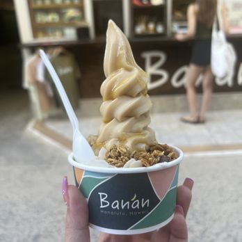 BANÁN - WAIKIKI BEACH SHACK - 1061 Photos & 573 Reviews - 2301 Kalakaua ...