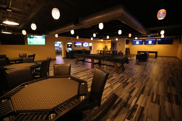 THE ZOO CLUB - Updated October 2025 - 14 Photos - 5111 66th St N, St ...