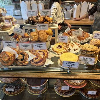 LAURETTA JEAN’S - Updated August 2024 - 690 Photos & 662 Reviews - 3402 ...