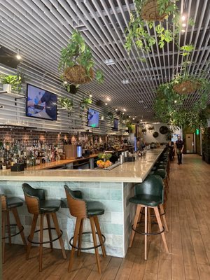 THRIVE - 165 Photos & 81 Reviews - Cocktail Bars - 13 S Orange Ave ...