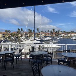 CASS CAY BAR AND RESTAURANT - Updated March 2025 - 90 Photos & 160 ...