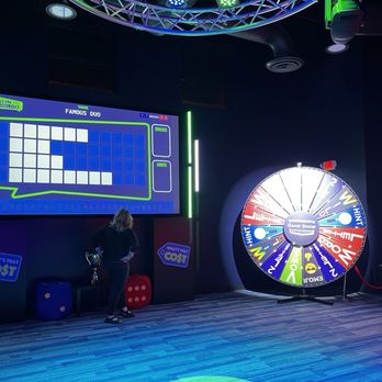 GAME SHOW BATTLE ROOMS - Updated July 2024 - 90 Photos & 70 Reviews ...