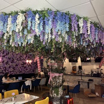 SUGAR TREE CAFE - Updated October 2025 - 51 Photos & 20 Reviews - 107 E ...