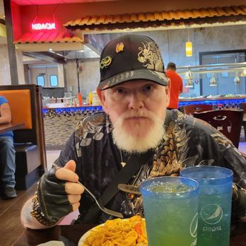 YOKI BUFFET - Updated December 2025 - 57 Photos & 29 Reviews - 1071 N ...