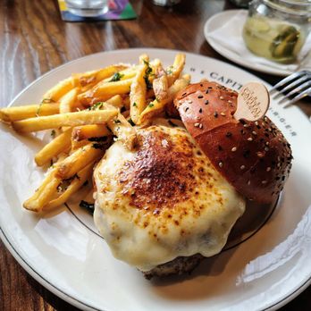 THE CAPITAL BURGER - Updated August 2025 - 1468 Photos & 1065 Reviews ...