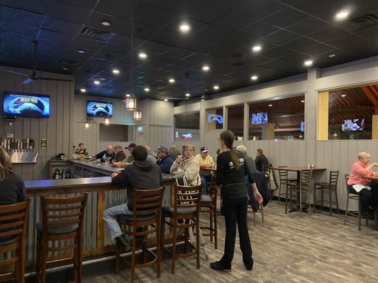 BULL PEN RESTAURANT & LOUNGE - Updated July 2025 - 15 Photos & 27 ...