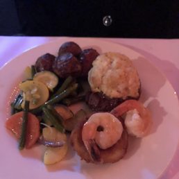 TUCKAHOE INN - Updated June 2024 - 206 Photos & 321 Reviews - 1 Harbor ...