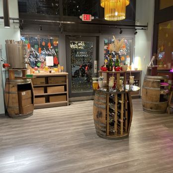 CORK AND CANDLES - CENTER CITY - Updated December 2025 - 36 Photos & 17 ...