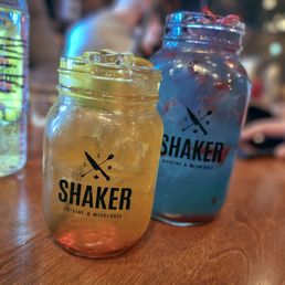 SHAKER CUISINE & MIXOLOGIE - CENTROPOLIS - Updated January 2026 - 22 ...