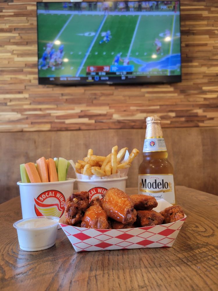 SOCAL WINGS - Updated September 2025 - 299 Photos & 287 Reviews - 349 N ...