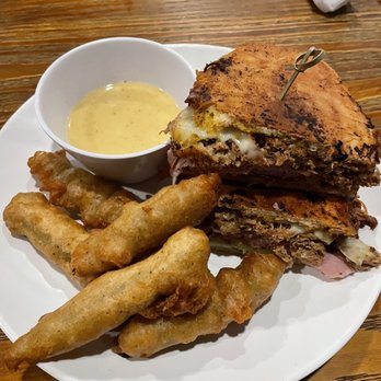 BOHEMIAN BULL - Updated December 2024 - 50 Photos & 56 Reviews - 3620 ...