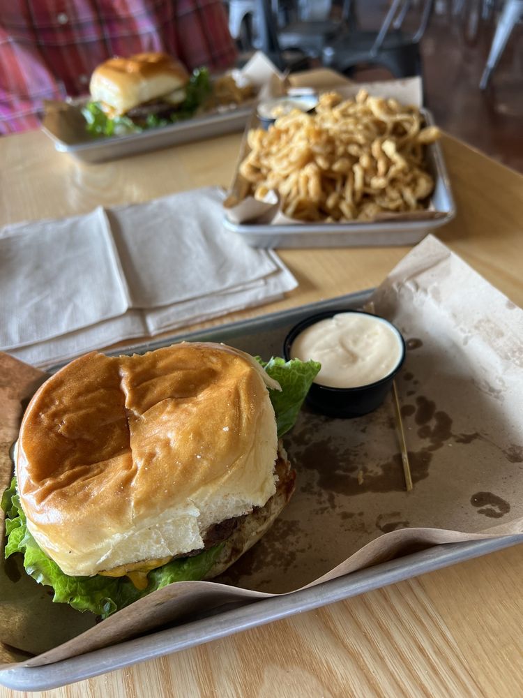 CORNER BURGER - Updated August 2024 - 32 Photos & 23 Reviews - 1208 ...