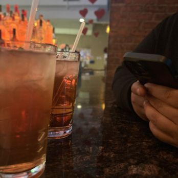 HARD LUCK POOLHALL BAR & LOUNGE - Updated September 2025 - 30 Photos ...