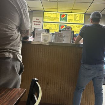 FIORI’S PIZZARIA - Updated September 2025 - 232 Photos & 587 Reviews ...