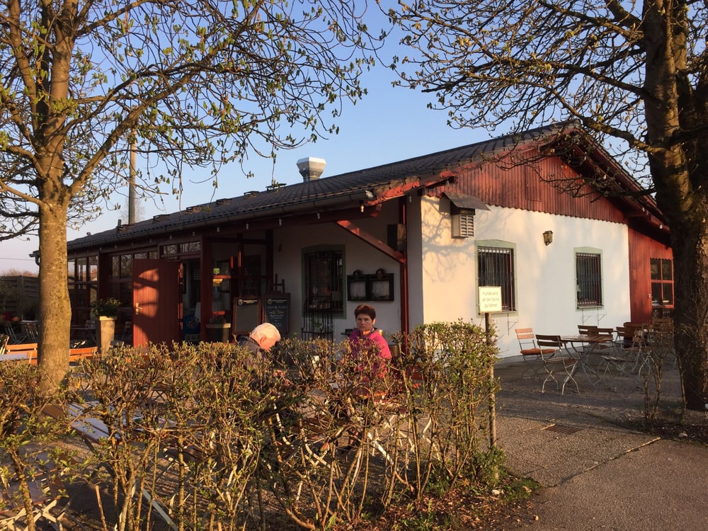 RESTAURANT UND BIERGARTEN FASANERIESEE in Lerchenauerstr. 267, München ...