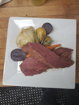 TWEEDS RESTAURANT & BUFFALO BAR - 305 Photos & 267 Reviews - 17 E Main ...