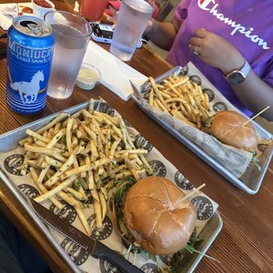 PDX SLIDERS - 513 Photos & 473 Reviews - 3111 SE Division St, Portland ...