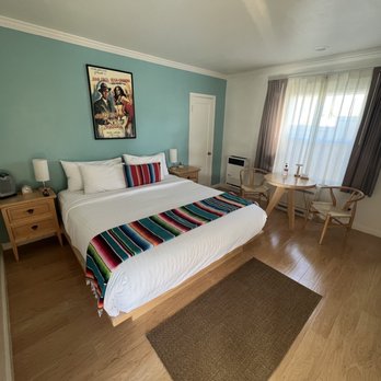 AGAVE INN - Updated July 2024 - 146 Photos & 213 Reviews - 3222 State ...