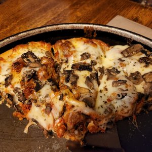 DOZELI PIZZERIA - Updated June 2025 - 24 Photos & 35 Reviews - 3324 ...