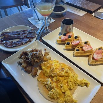 GLORIA’S LATIN CUISINE - Updated December 2024 - 339 Photos & 287 ...