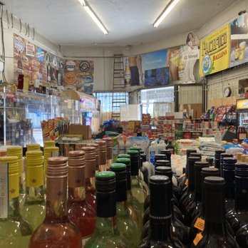 Liquor outlet near me store